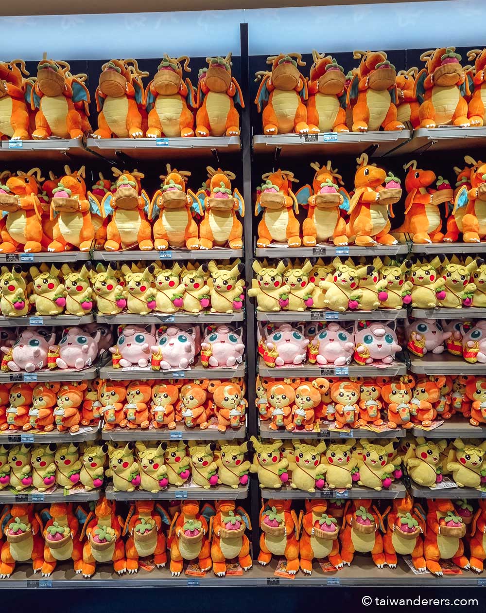 Pokémon Center Taipei Guide + Photos 寶可夢中心台北 - Taiwanderers