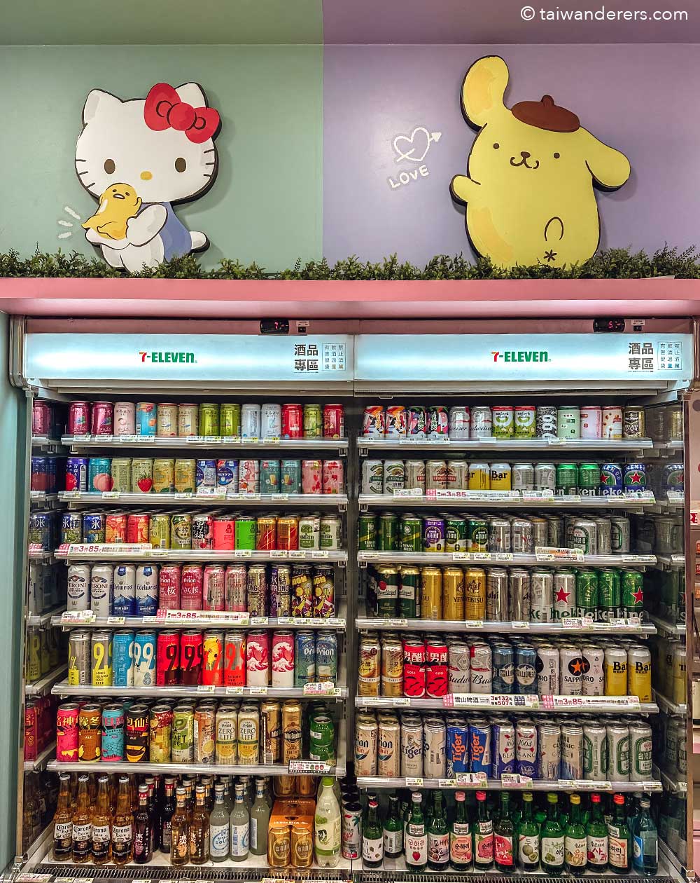 Hello Kitty Sanrio 7-Eleven Store In Taipei, Taiwan Guide + Photos - Taiwanderers