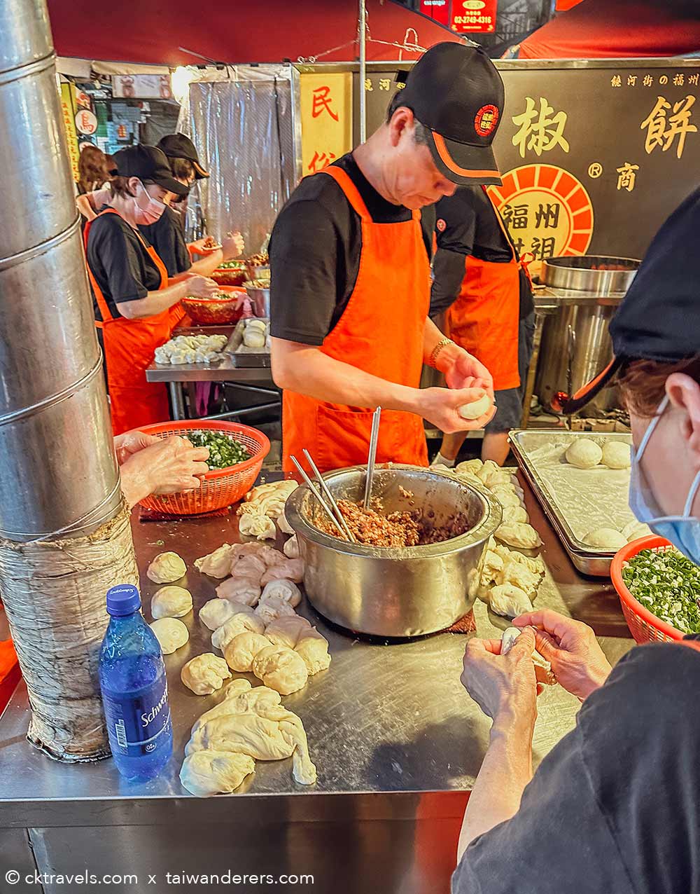 15 Best Taiwan Night Markets Guide + Photos - Taiwanderers