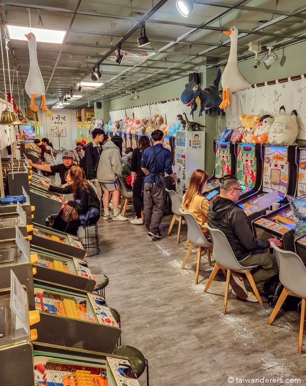 Raohe Night Market in Taipei - Tasty Taiwanese Street Food - Taiwanderers