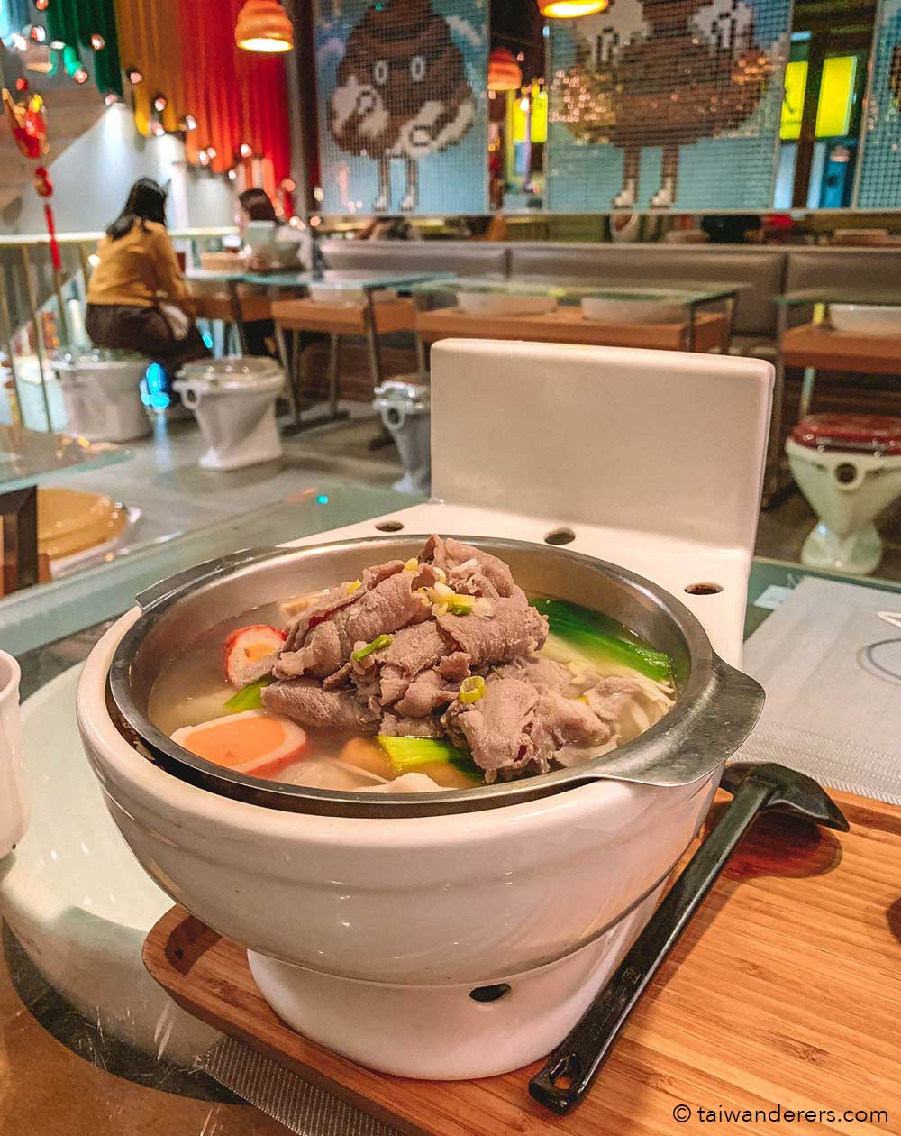 Modern Toilet Taiwan – Taipei’s Poo Themed Restaurant in Ximending and ...