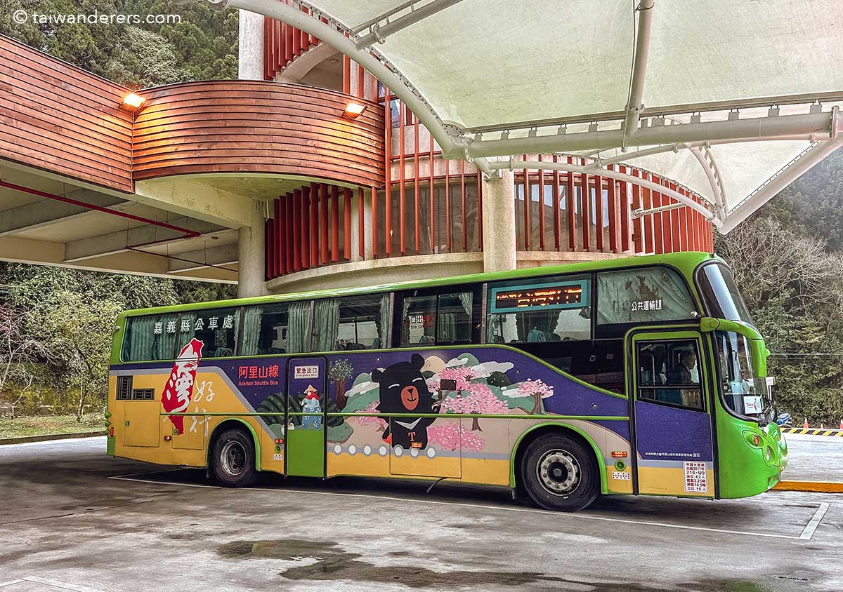 Chiayi to Alishan Bus Tickets - How To Book + Timetable 2025 - Taiwanderers